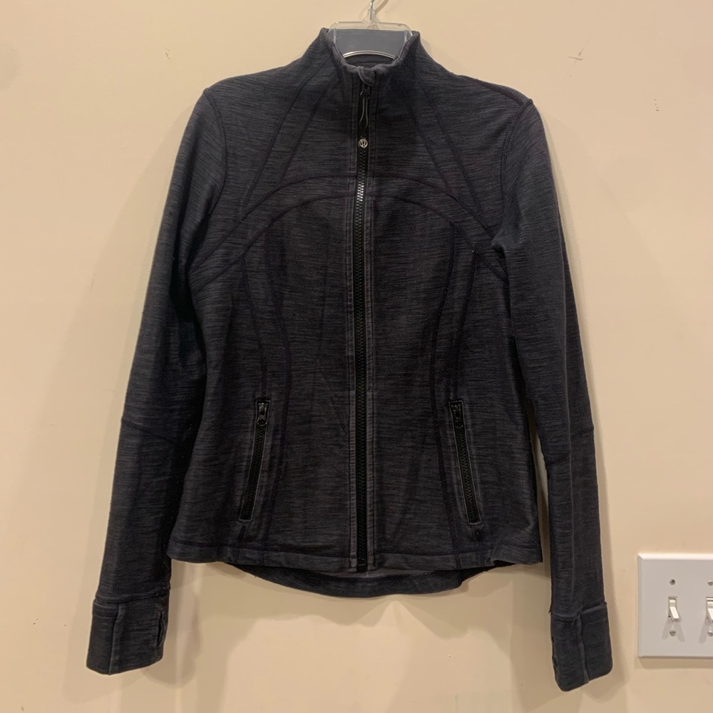 Lululemon Gray/Black Define Jacket Luon, Size M - Gem